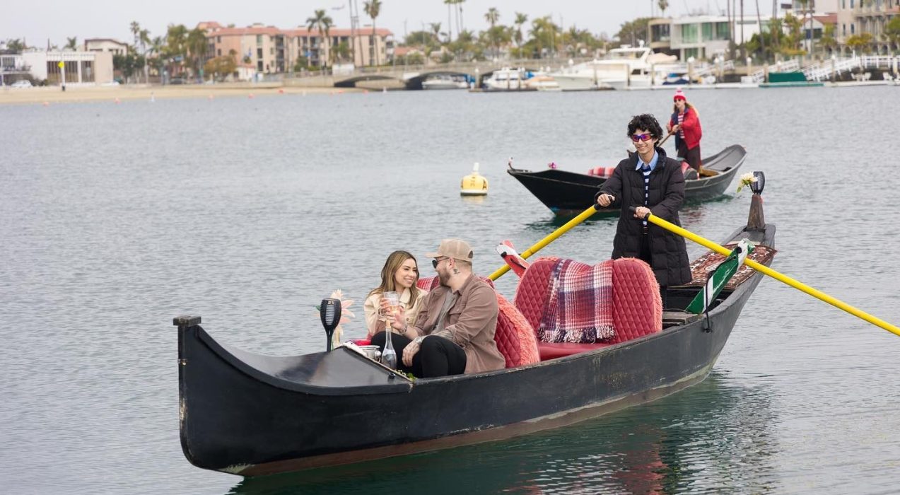 Party Cruise & Romantic Boat Rides Long Beach | Gondola Getaway